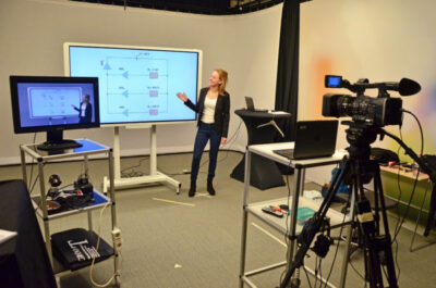 Teaching & Learning Lab | Should you sound enthusiastic when recording ...